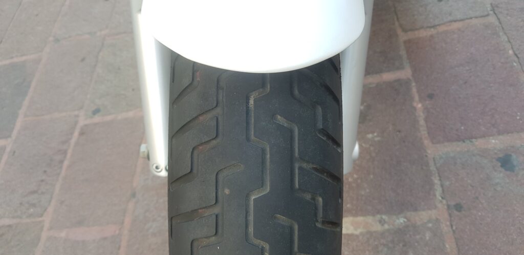 Yamaha v star raven 950 cc año 2010 – Motos Heyer