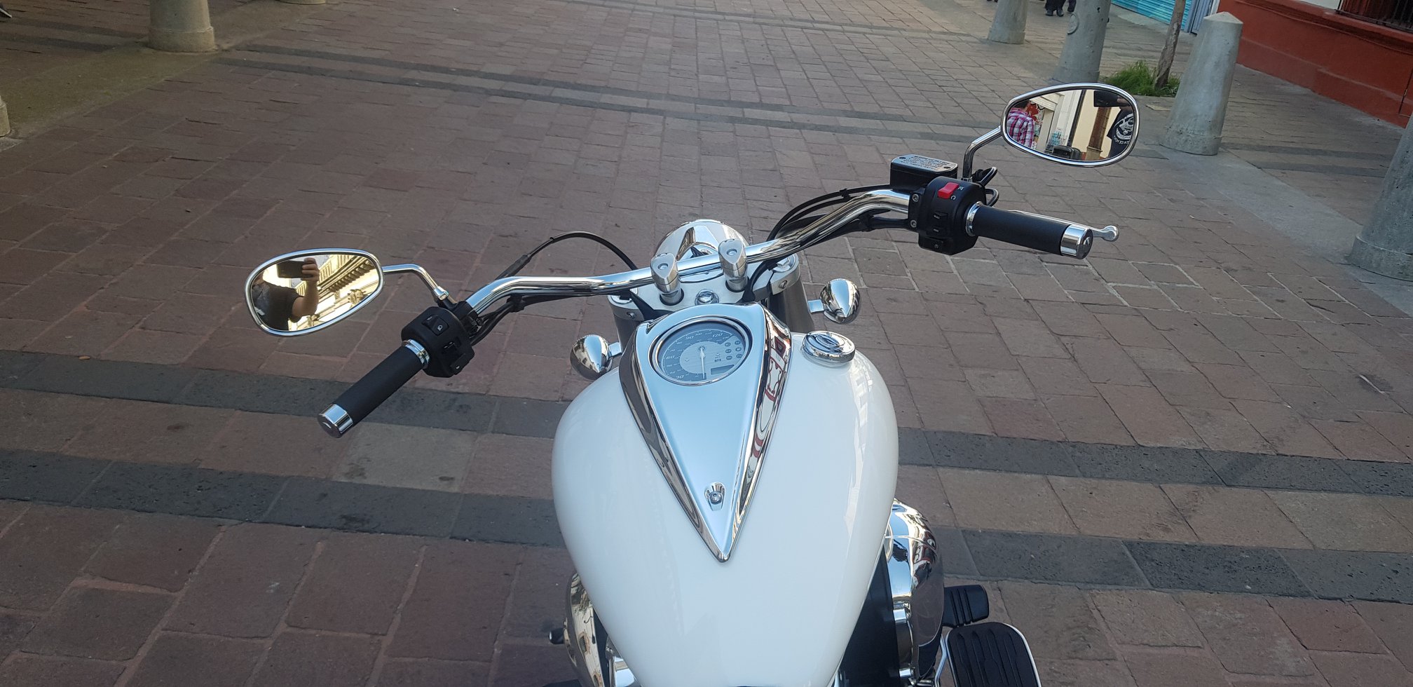 Yamaha v star raven 950 cc año 2010 – Motos Heyer